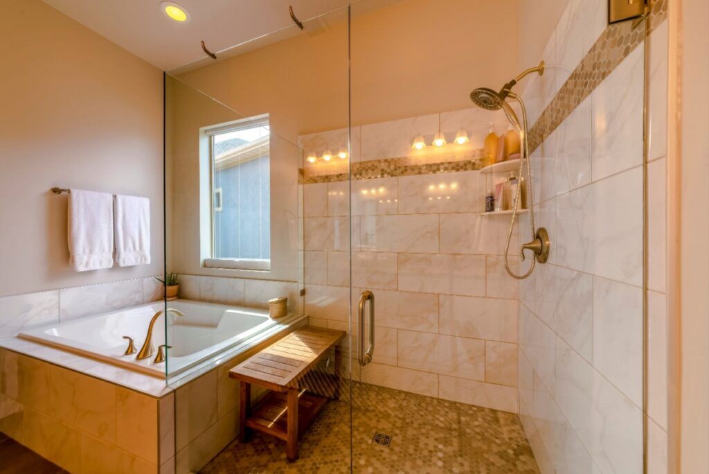 Ultimate Guide to Frameless Glass Showers Enclosures